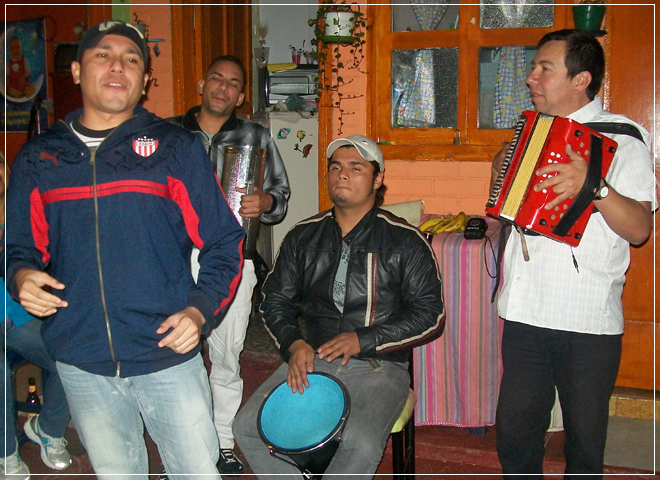 Parranda Vallenata en Melgar ::.. Tel. 311 856 5652, Conjunto Vallenato en Melgar, Grupo ...